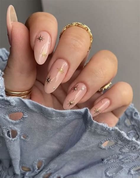 Uñas Acrílicas Doradas 5 Diseños Elegantes Con Esmaltes Metálicos Para