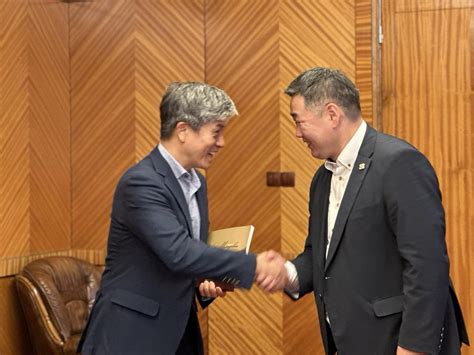 СОЛОНГОСЫН ҮНДЭСНИЙ ЦАХИЛГААН ЭРЧИМ ХҮЧНИЙ ҮЭ ИЙН ХОЛБООНЫ ЕРӨНХИЙЛӨГЧ ЧОЙ ЧЕОЛ ХО ТЭРГҮҮТЭЙ