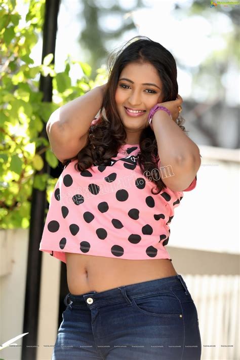 teja reddy wearing polka dots hot pink t shirt [ragalahari exclusive