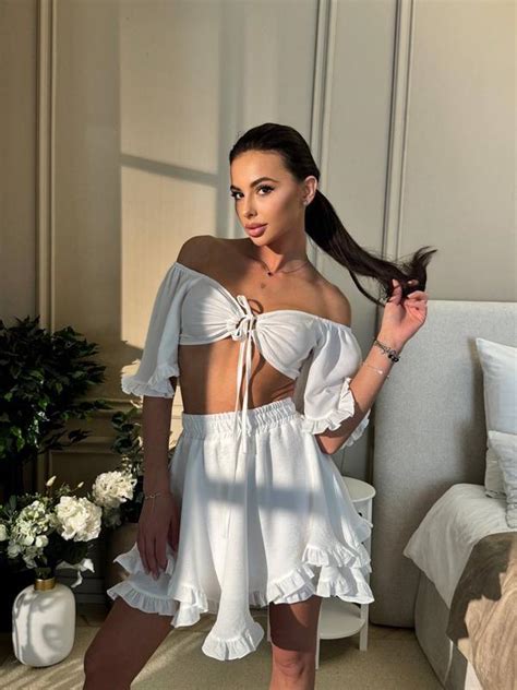 Костюм — ціна 1100 грн у каталозі Костюми зі спідницею Купити жіночі