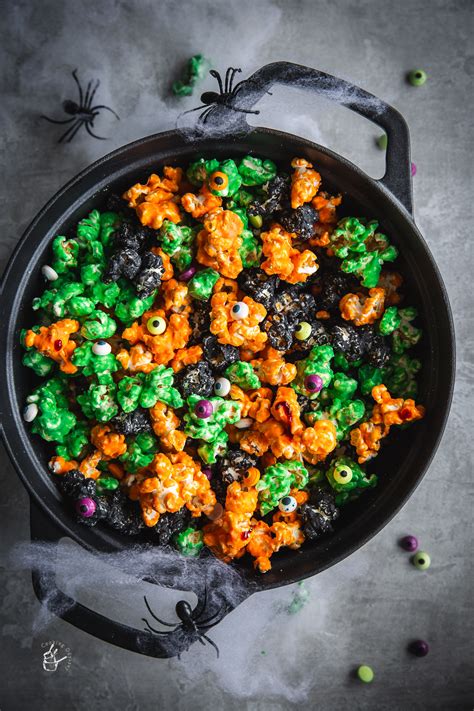 Halloween Popcorn J Cooking Odyssey