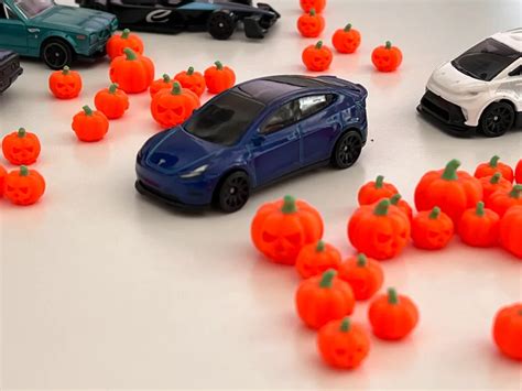 Small Halloween Pumpkin Free 3d Print Model Makerworld