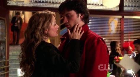 Lois And Clark Smallville Kiss