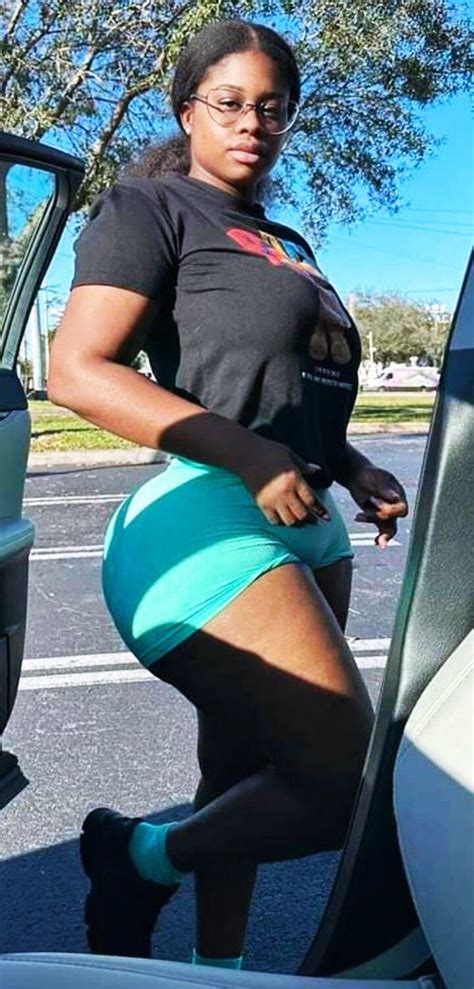 Thick Women S Say They Got Tha Look Too Pinterest Rlando Presley