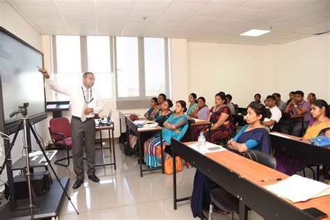 A Workshop On Effective Use Of Interactive Touch Screens For Teaching
