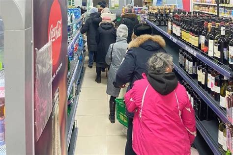 Владивостокцы жалуются на беспредел в популярном супермаркете