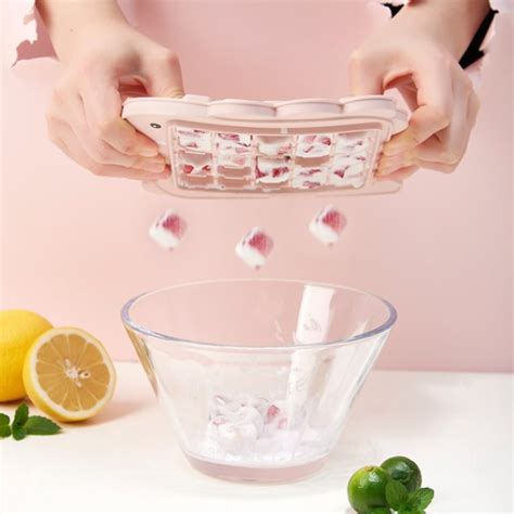 Cute Cartoon Plastic Ice Cube Tray Maker Kitchen B Vicedeal