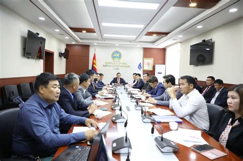 Vip76 Mn Байгаль орчныг хамгаалах асуудалд нэгдсэн байр сууринаас хандах нь чухал