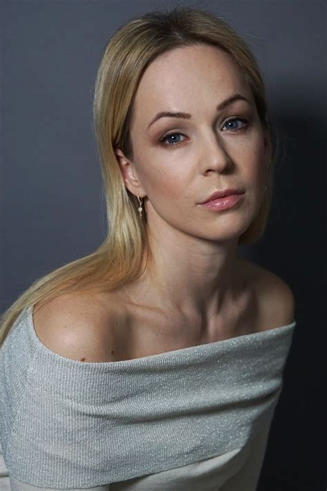 Ирина медведева актриса фото в купальнике