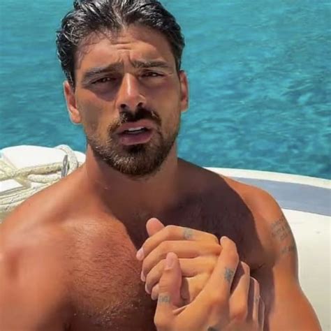 Pin By Lee Anna Dunk On Massimo Mirrored Sunglasses Men Handsome Men