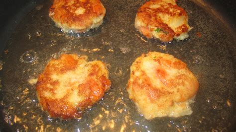 Sundaysupper Irish Parsnip Cakes Mamas Blissful Bites