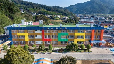 우리 학교 자랑은 ㄱㄴㄷㄹ