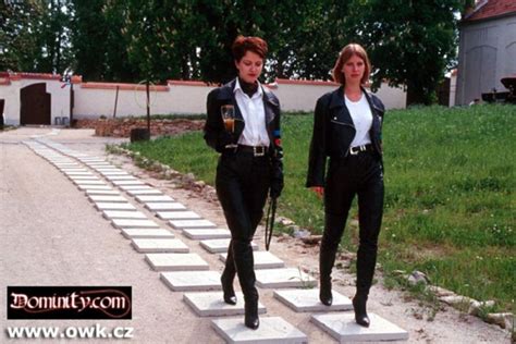 Classic Owk On Twitter Pantsuit Fashion Fashion Blog