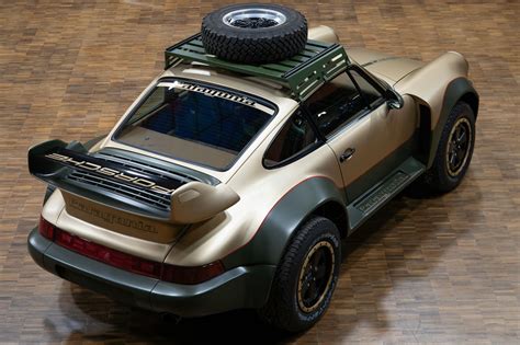 Porsche Carrera 4x4