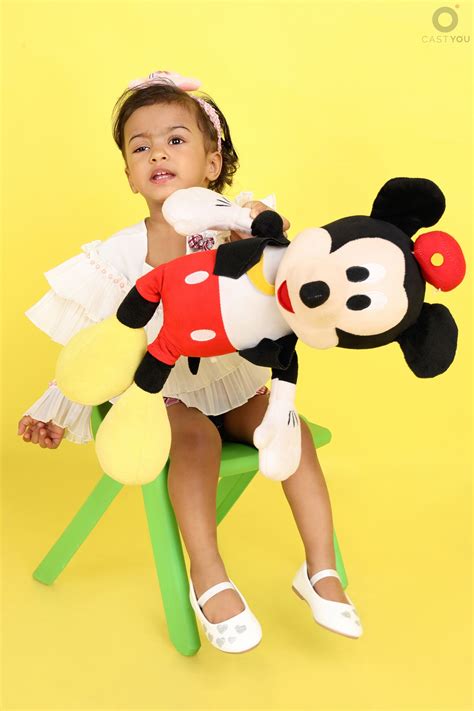 Mihika Singh Castyou
