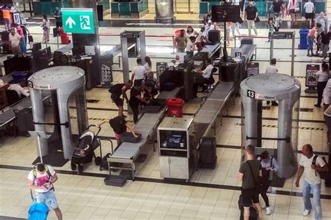 이게 반입금지 물품이었어 해외여행 때 잘못 가져가면 벌금 내야되는 금지 물품 여행탐구 이게 반입금지 물품이었어 해외여행 때 잘못 가져가면 벌금 내야되는 금지 물품 여행탐구