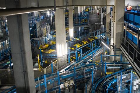 How new technology is improving baggage handling performance - Airport Technology