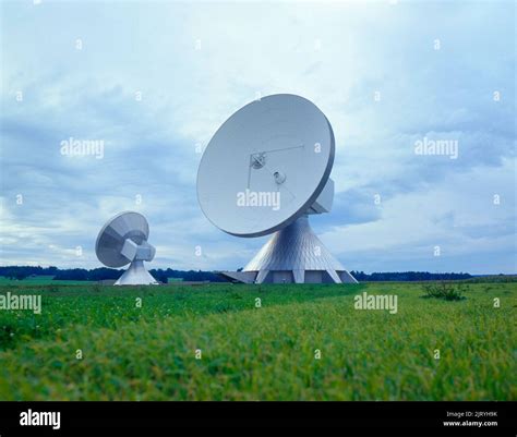 Radio Measuring Technology Radar Aerials Radio Systems Radar Telescopes Radar Equipment