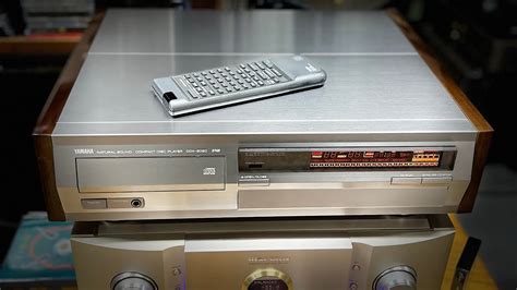 Сд проигрыватель Yamaha cdx 2020 - YouTube