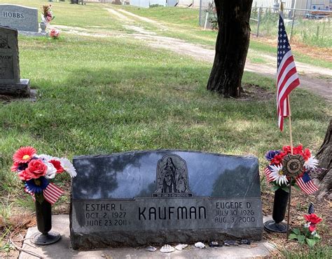 Eugene D Kaufman 1926 2000 Find A Grave Memorial