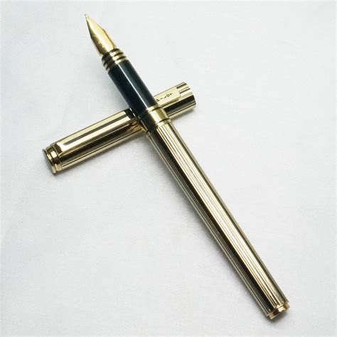 Pilot Dipper Gold Stripped Body And Cap With Gold Mb Fine Tipped Nib