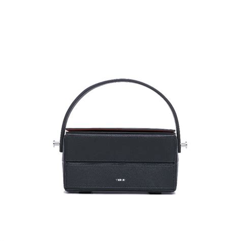Yee Si Designer Foldable Handbag Brand From Nyc