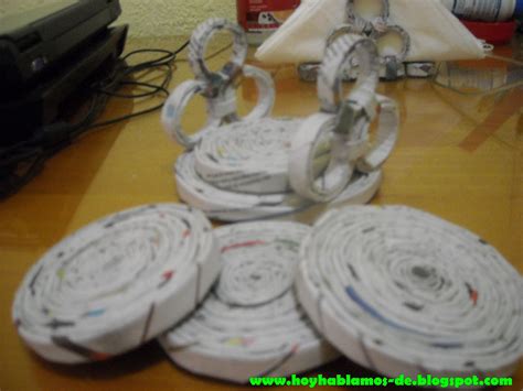 HOY HABLAMOS DE Manualidades con Papel Periódico