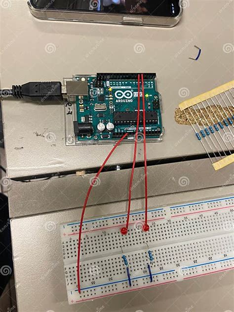 Proyecto Arduino Imagen Editorial Imagen De Proyecto 240228935