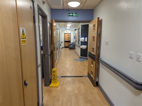 Peasley Cross Hospital Iris Ward Accessable