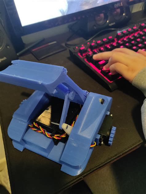 First Lifter Robot Any Suggestions R Battlebots