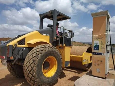 Volvo Soil Compactor Sd 110 Rental Service At Rs 85000day In Jaipur