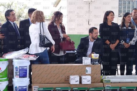 Entrega Cce Material Para Reparar 29 Escuelas