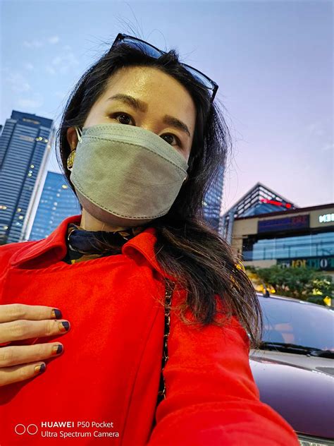 Huawei P50 Pocket review Flipping the script revü