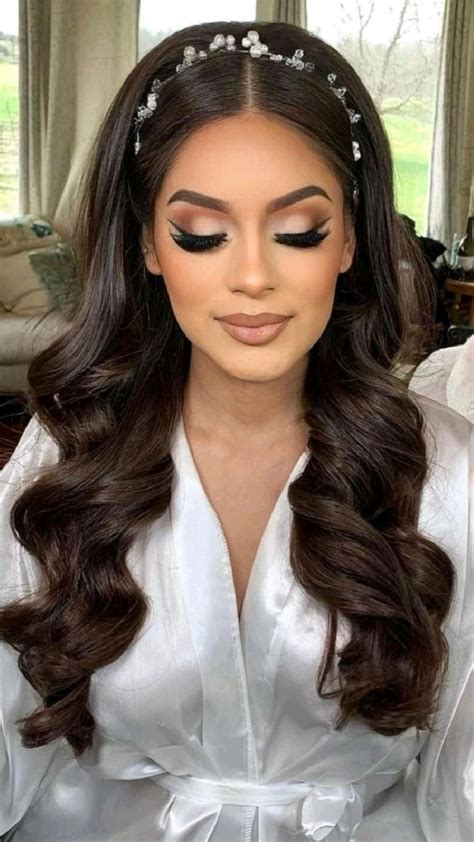 Model Women S Hairstyle Artofit