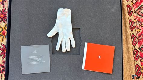 Devialet Expert 200 Integrated Amplifier Near Mint Complete Photo