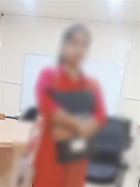 Real Meet Cam Show Indian Escort In Hyderabad