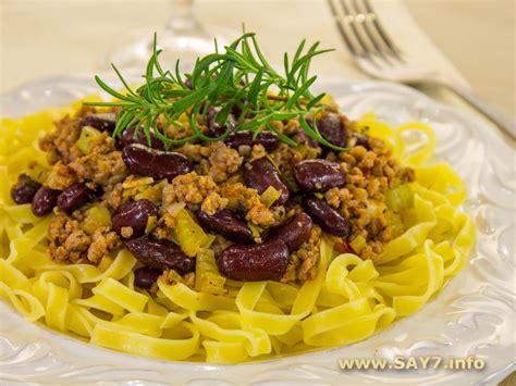 Фарш с фасолью и сельдереем