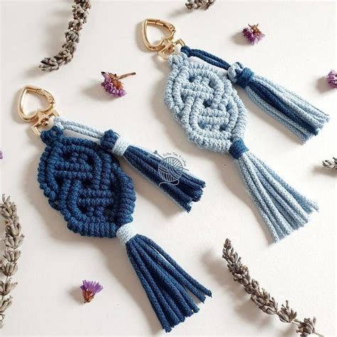 pin by artoom supaporn on key chain with macrame macrame patterns macrame patterns tutorials