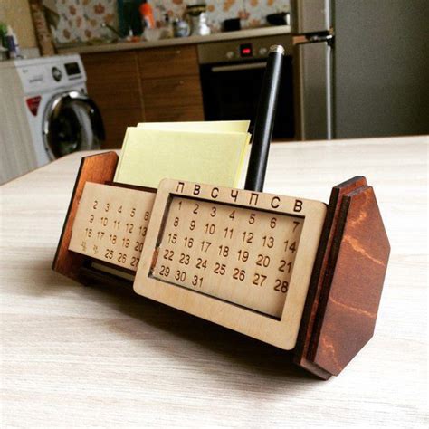 Вічний календар органайзер з дерева 167х72х70мм 3мм фото відгуки характеристики в інтернет