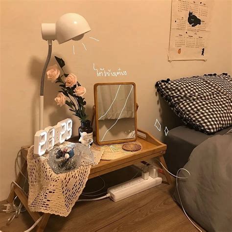 한국 스타일 간단한 로그 메이크업 거울 홈 인테리어 진자 소품 데스크탑 접이식 펜 메이크업 거울장식용 거울 Aliexpress