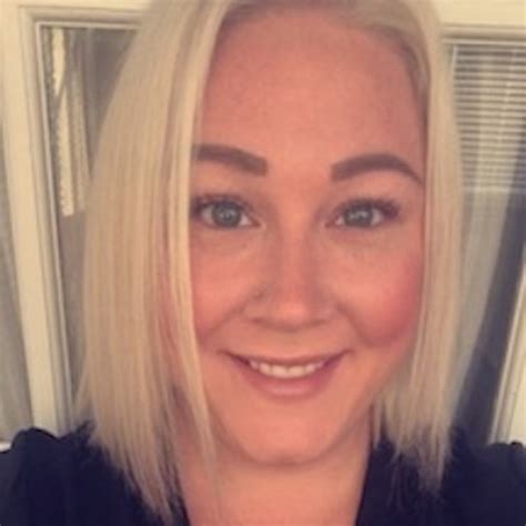 Amber Daub Licensed Physical Therapist Assistant Centerwell Home Health Linkedin