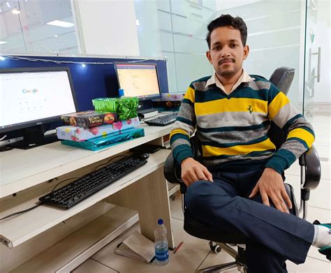 Manish Kumar Tiwari Full Statck Web Developer Expertise In Laravel