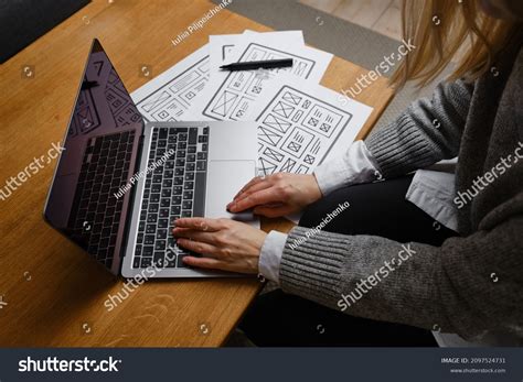 11 777 Prototype Software 图片、库存照片和矢量图 Shutterstock
