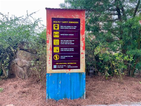 Photos Additional Health And Safety Reminder Signs Installed In Disney