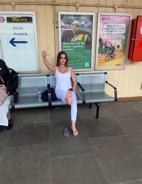 Goddess Ruby Foot Adoration Foot Fetish Directory And Foot Fetish Content Creator Index