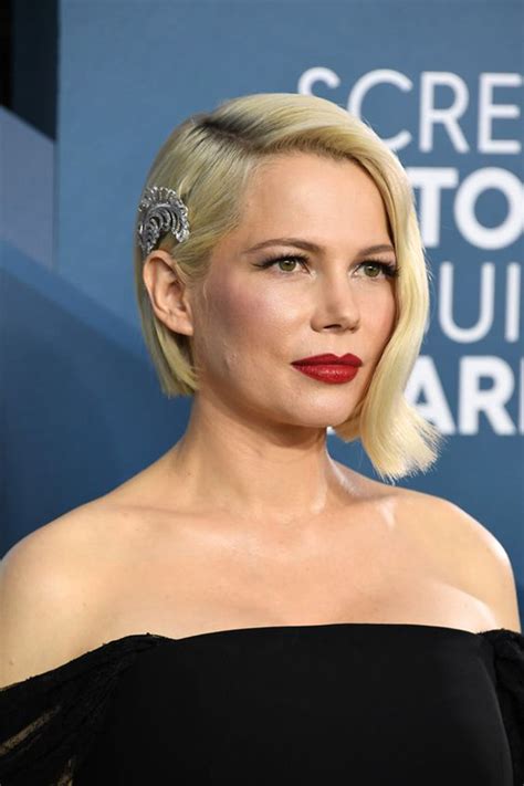 14 Different Ways To Style Your Bob Haircut