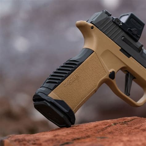 Better Grip For The P365 Xmacro With Radian Spartanat