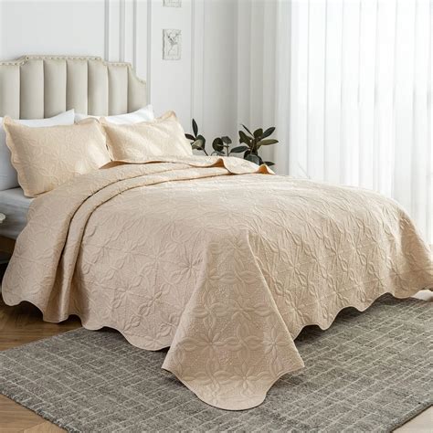 Home Collection 2pc Twintwin Xl Over Size Elegant Embossed Bedspread Set Light
