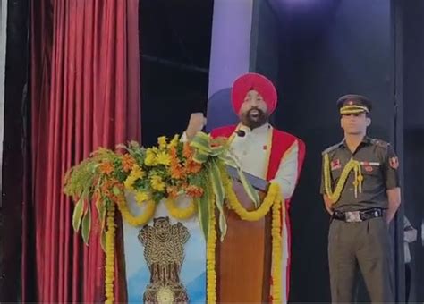 Highlight कोर यूनिवर्सिटी के दीक्षांत समारोह में राज्यपाल ने की शिरकत कहा राष्ट्र निर्माण