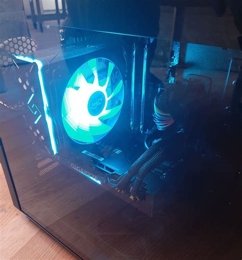 Bought Pre Built PC Get CPU Fan Speed Error On Startup Plus CPU Fan Doesn T Move Despite